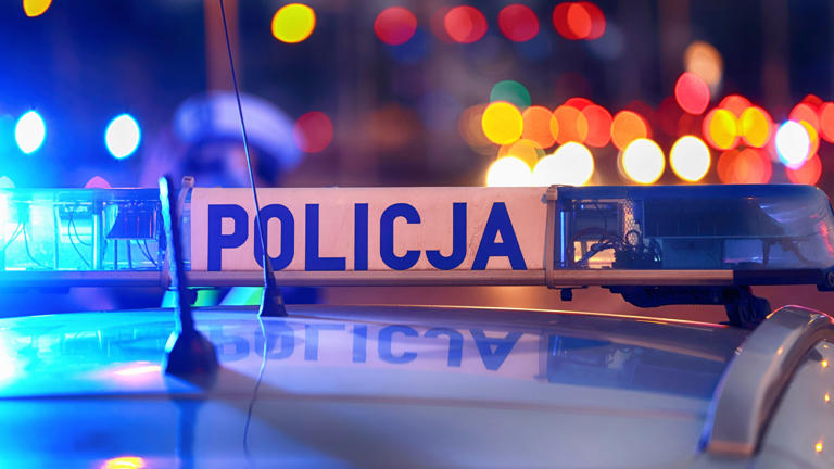 Współlokator zgotował mu koszmar. 50-latek nie żyje. "Upadł na stolik"