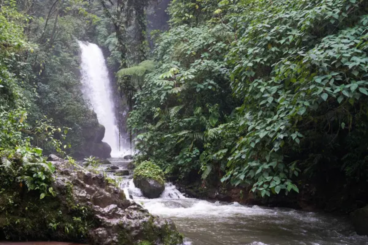 Secrets for Exploring Costa Rica’s Hidden Waterfalls