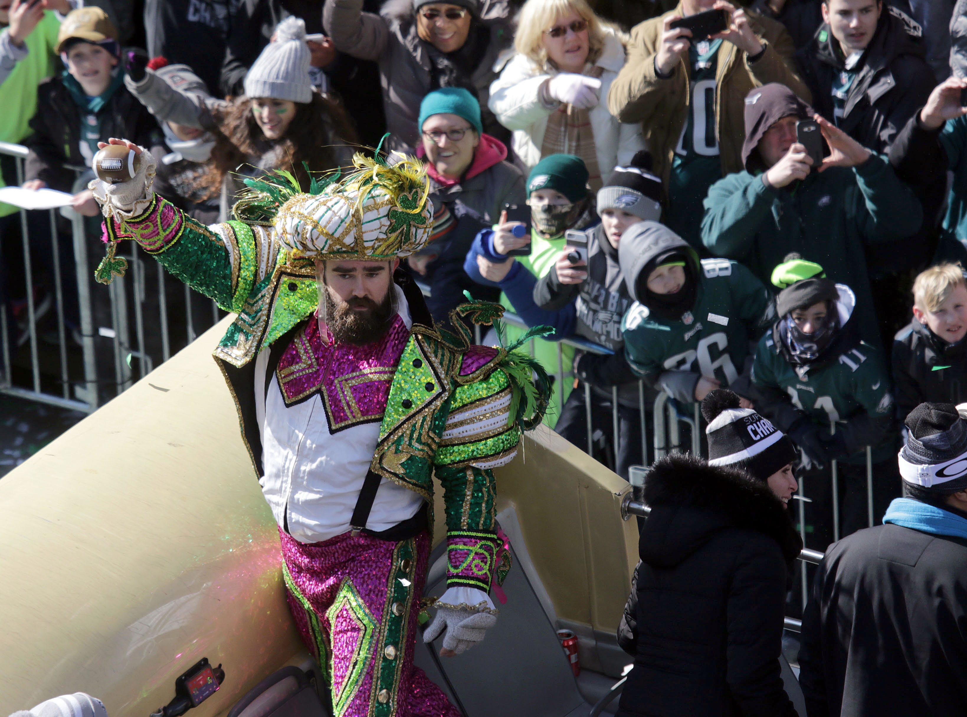 Eagles great Jason Kelce serves beer in Speedo to support Eagles Autism ...