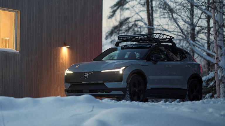 Volvo EX30 Cross Country Gives Electric SUV an Arctic Flavor