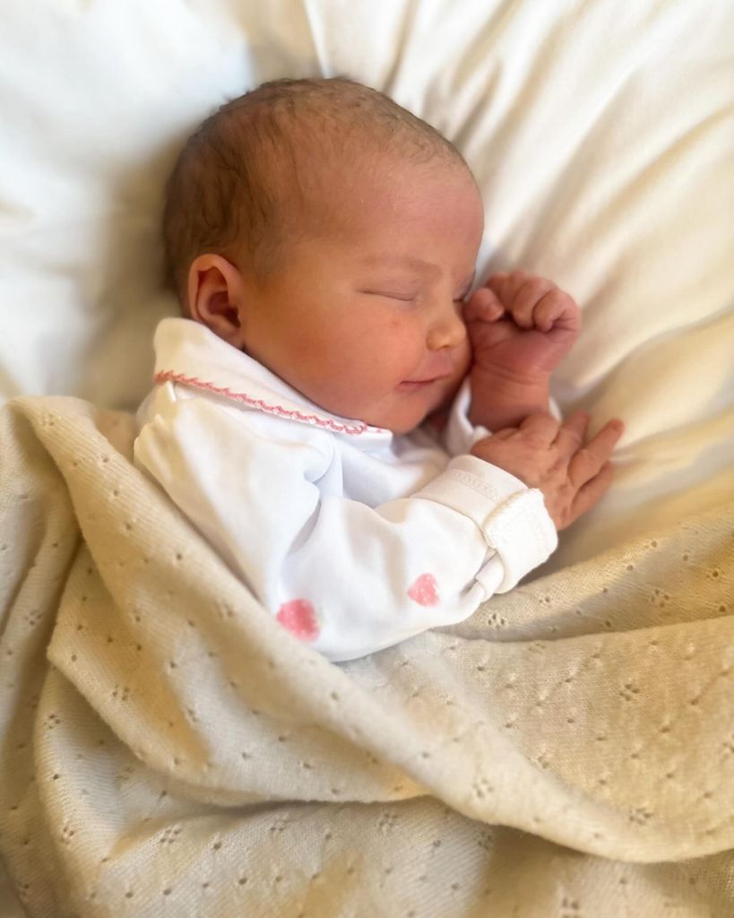 Princess Leonore of Sweden is all grown up in incredible new photo ...