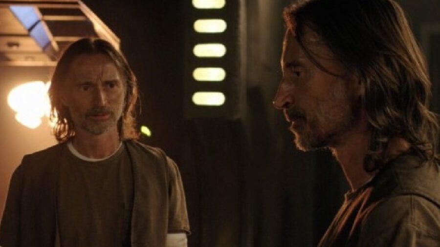 Stargate Universe Ripped Off A Fan Favorite Star Trek: The Next ...