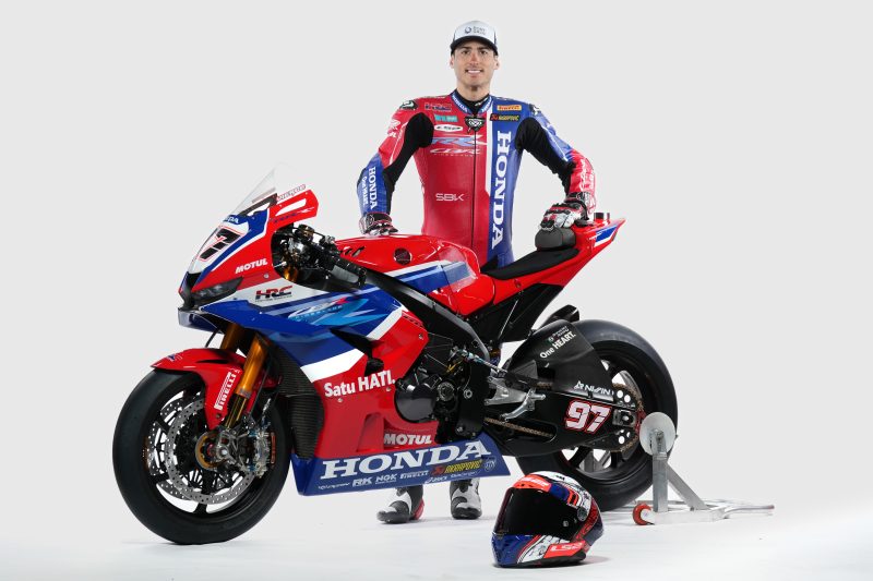 WSBK Superbike 2025 : Honda HRC se présente et fait parler ses pilotes ...