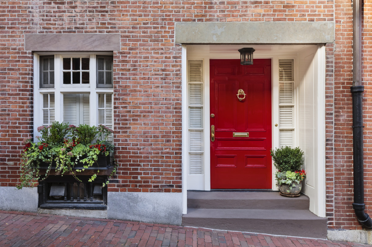 Do Red Doors Really Bring Luck? What This Classic Door Color Really Means