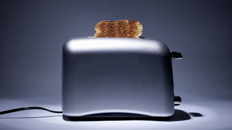 How Dangerous Is It To Stick A Fork In A Toaster?