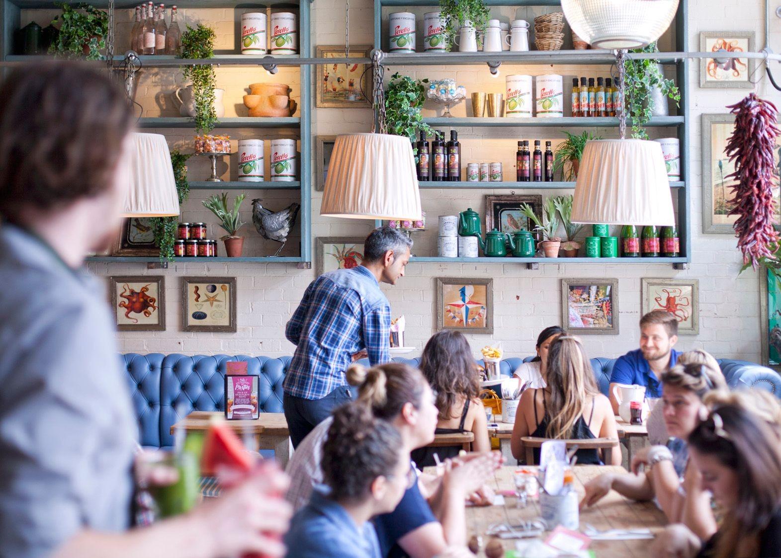 Valentine's Day dog-friendly dining options in Bristol