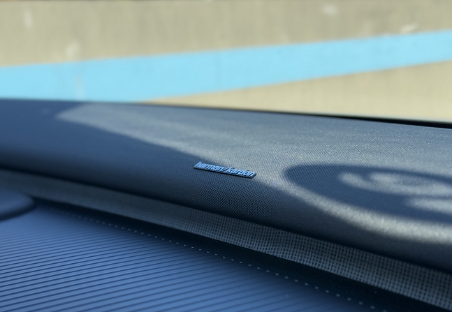 "서울→부산 400km 거뜬" 가성비의 끝 '볼보 EX30'