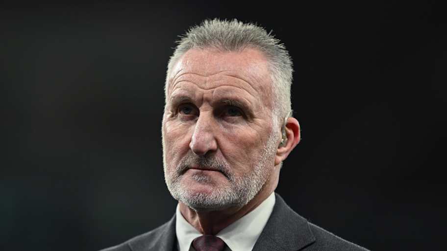Alan McInally Previews Clash Between Former Clubs Bayern Munich And Celtic