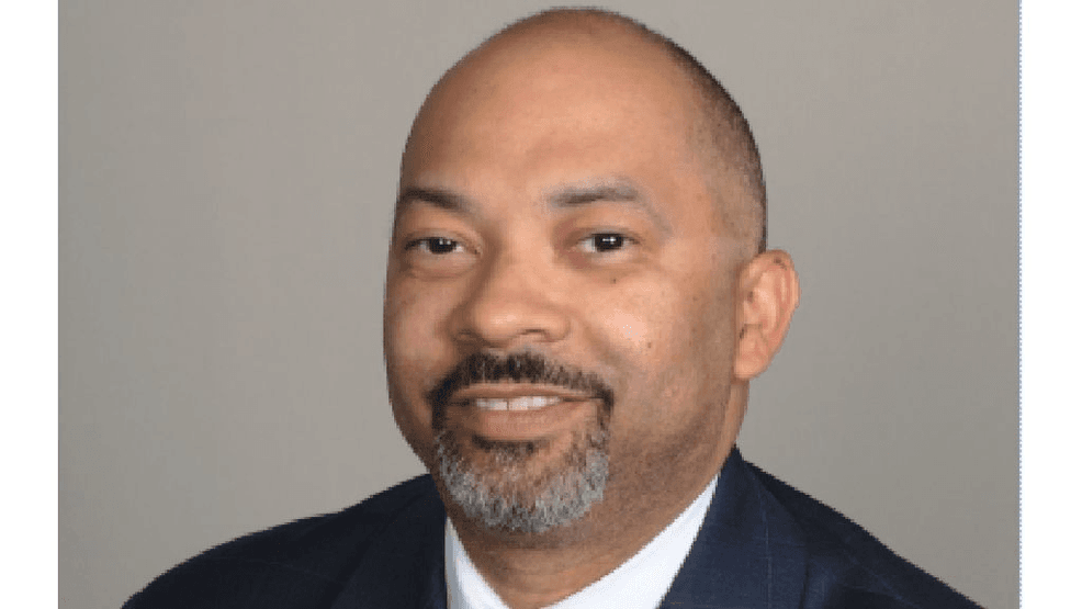 Flint Native Judge David Guinn wins C. Frederick Robinson Legends Award