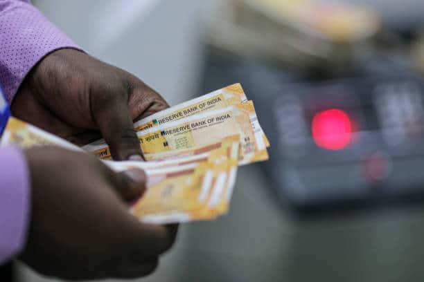 Rs 200 Note Ban ₹200 నోట్లు రద్దేనా? RBI ఏం చెబుతోంది? Rs 200 Note Ban ₹200 నోట్లు రద్దేనా? RBI ఏం చెబుతోంది?