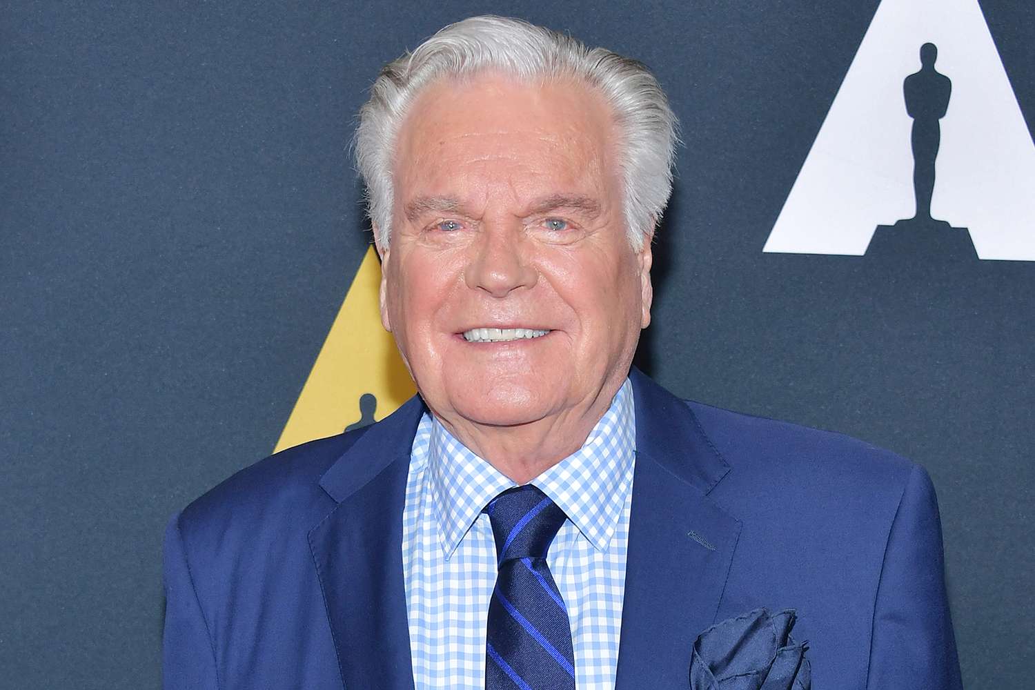 Robert Wagner's daughter marks his 95th birthday with workout video ...