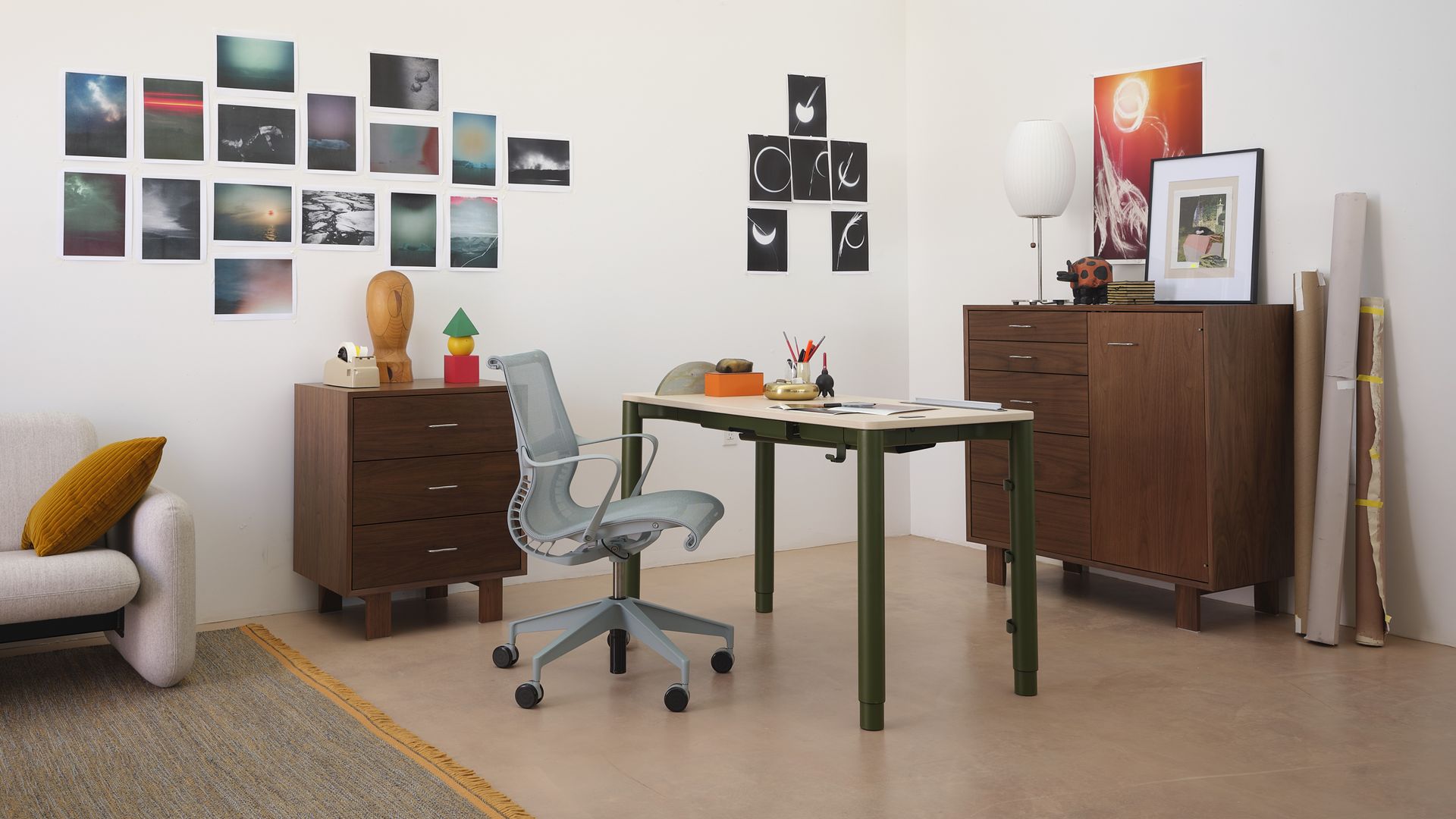 Herman Miller's amazing new 4-legged standing desk can be used by ...