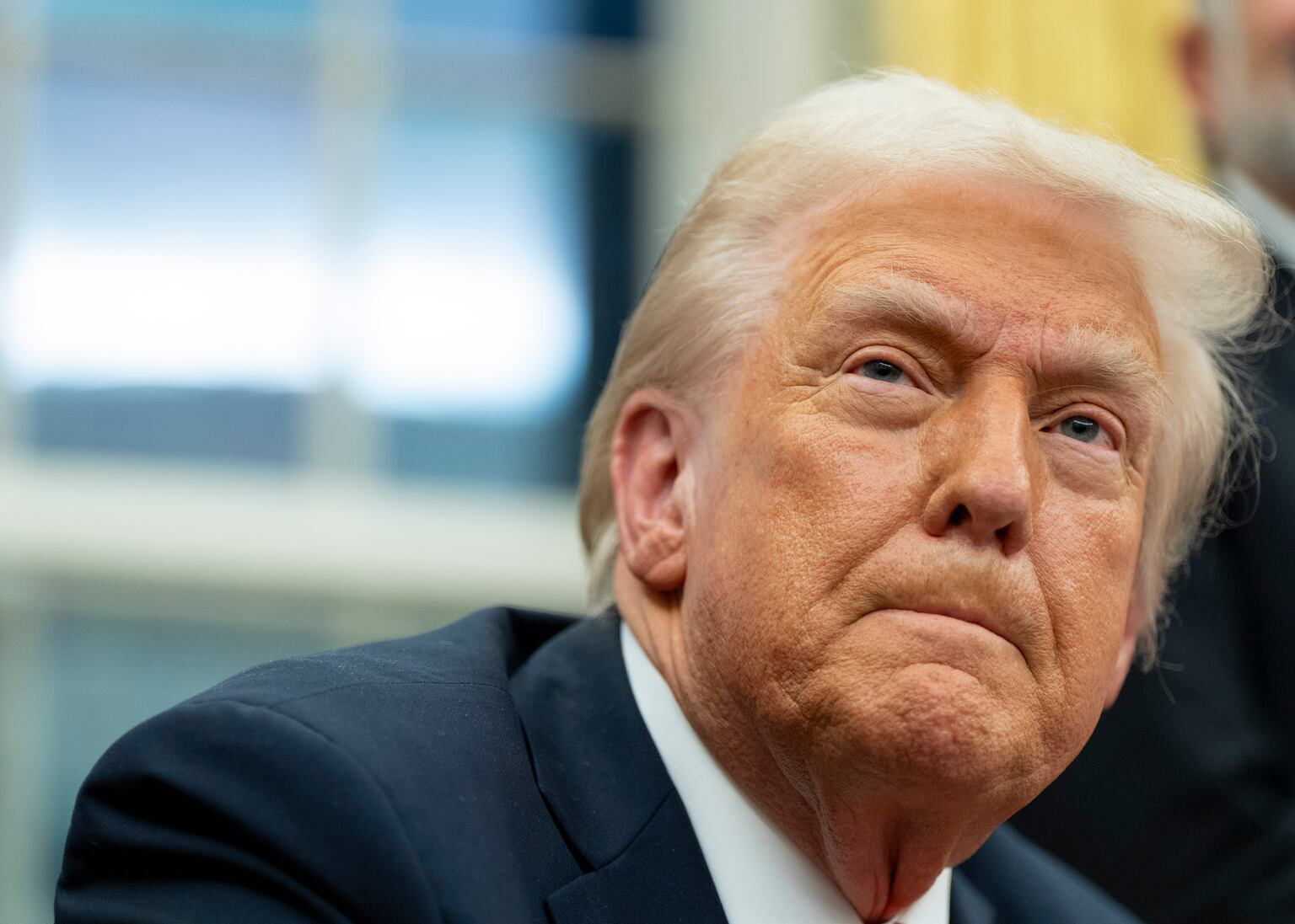 Aid groups sue over Trump’s order suspending federal refugee programme Aid groups sue over Trump’s order suspending federal refugee programme