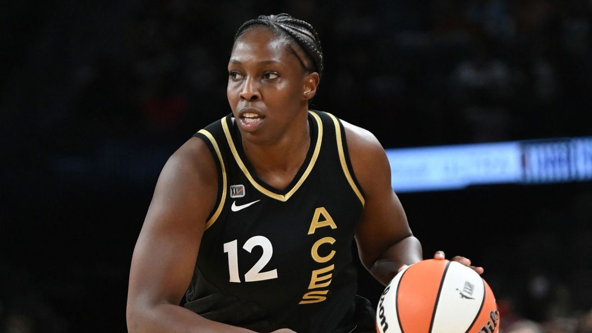 Ranking Top 15 Highest Paid Point Guards From WNBA 2024: Chelsea Gray ...