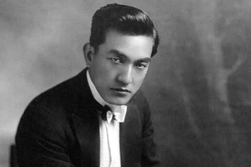 The Dark Side Of Hollywood’s First Heartthrob