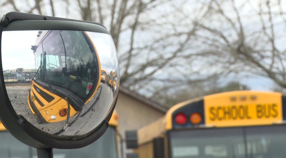 Bill filed to lower minimum age for school bus drivers to 21 years old