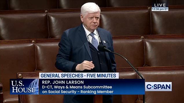 Moment Rep. Larson suffers medical emergency while delivering speech