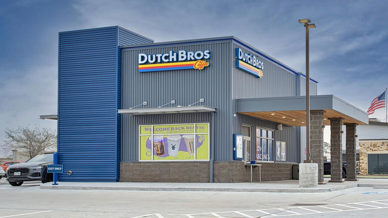 Dutch Bros Coffee reaches 1,000 stores milestone in US