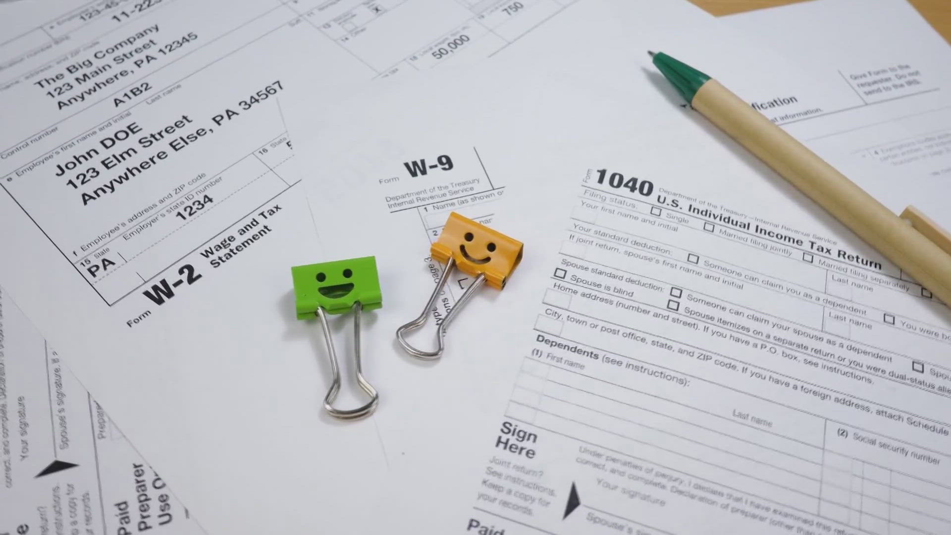 Here's where you can find help for filing your taxes in East Tennessee