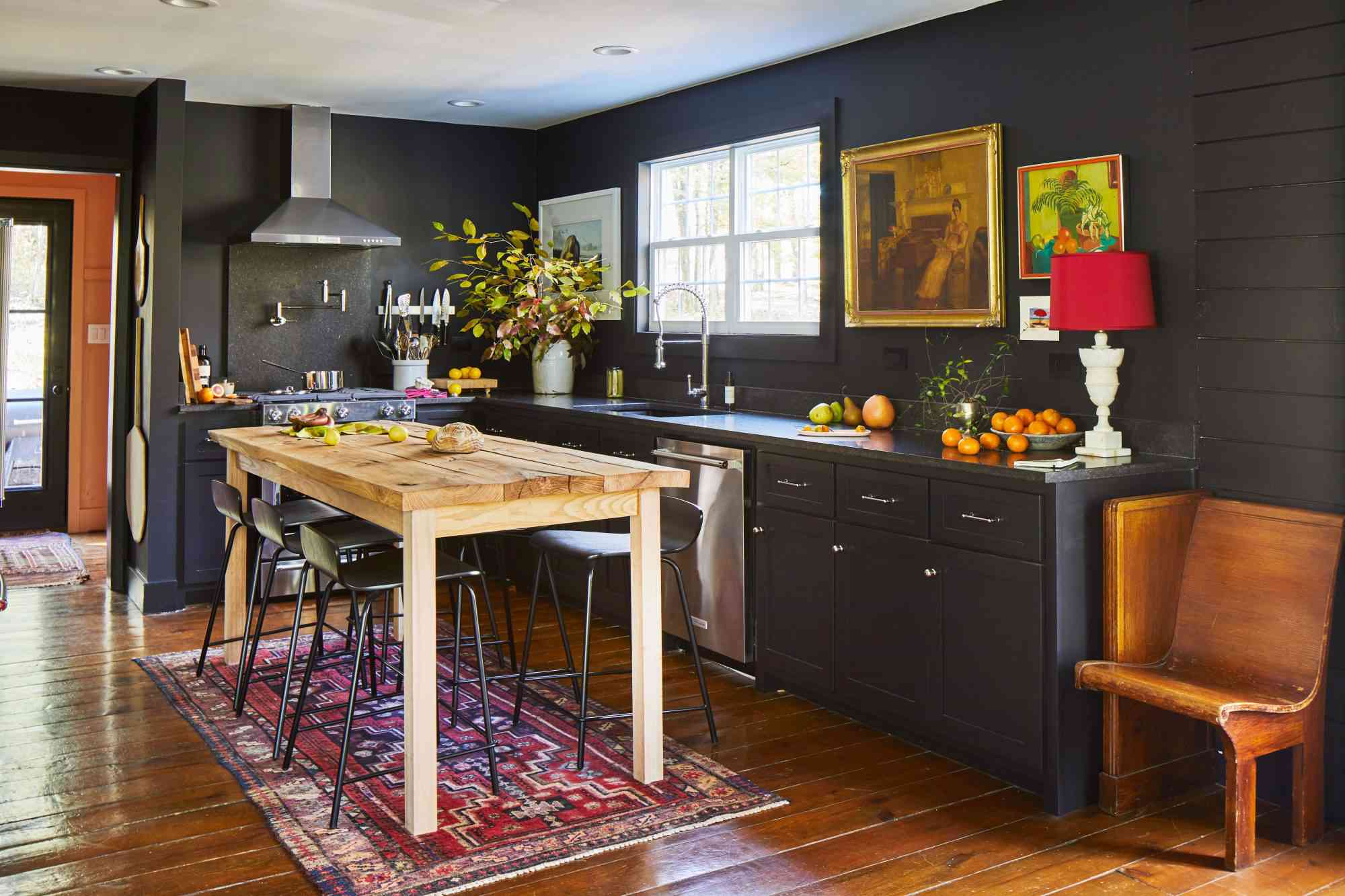 4 Colors You Shouldn't Paint Your Cabinets, According To Designers