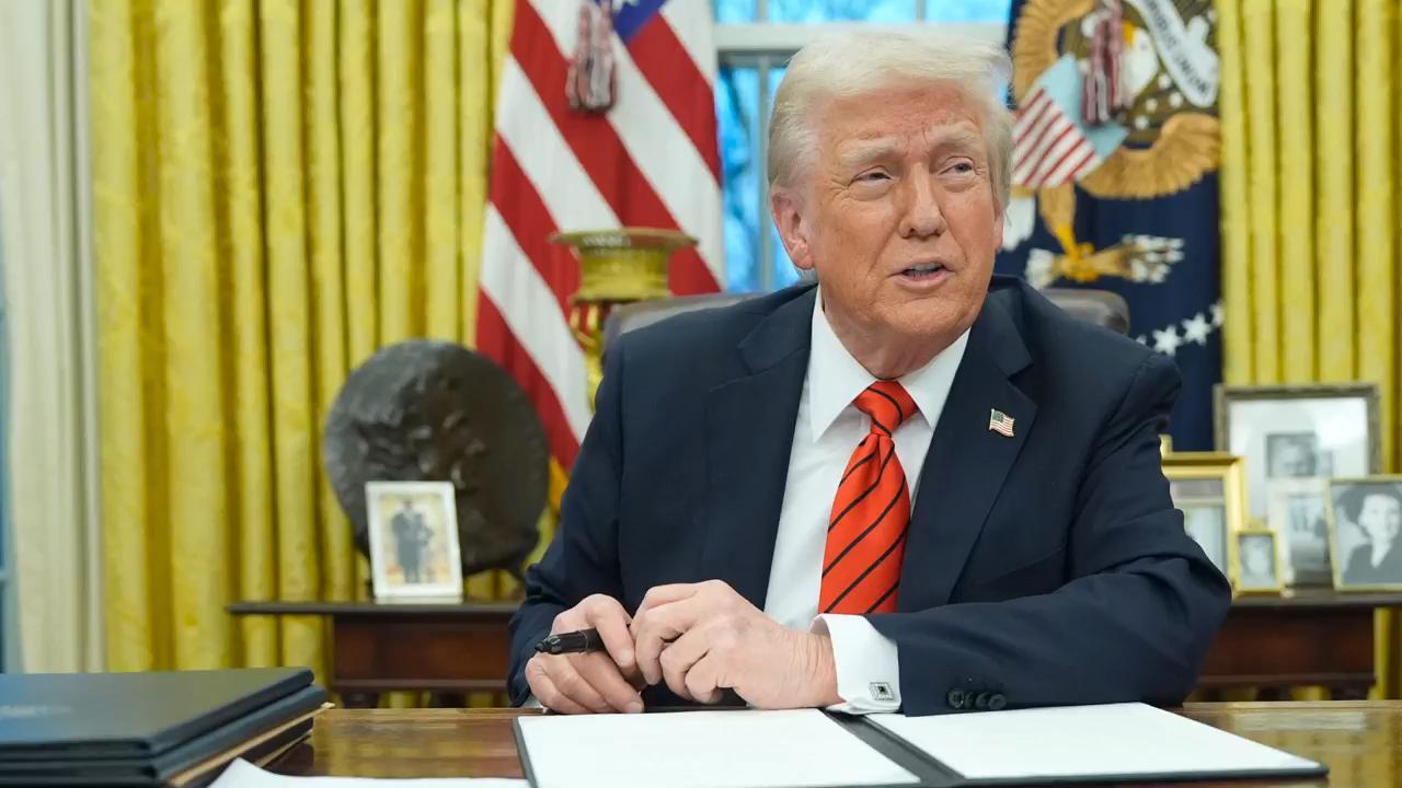 Trump pushes for plastic straws as he declares paper ones 'don’t work'