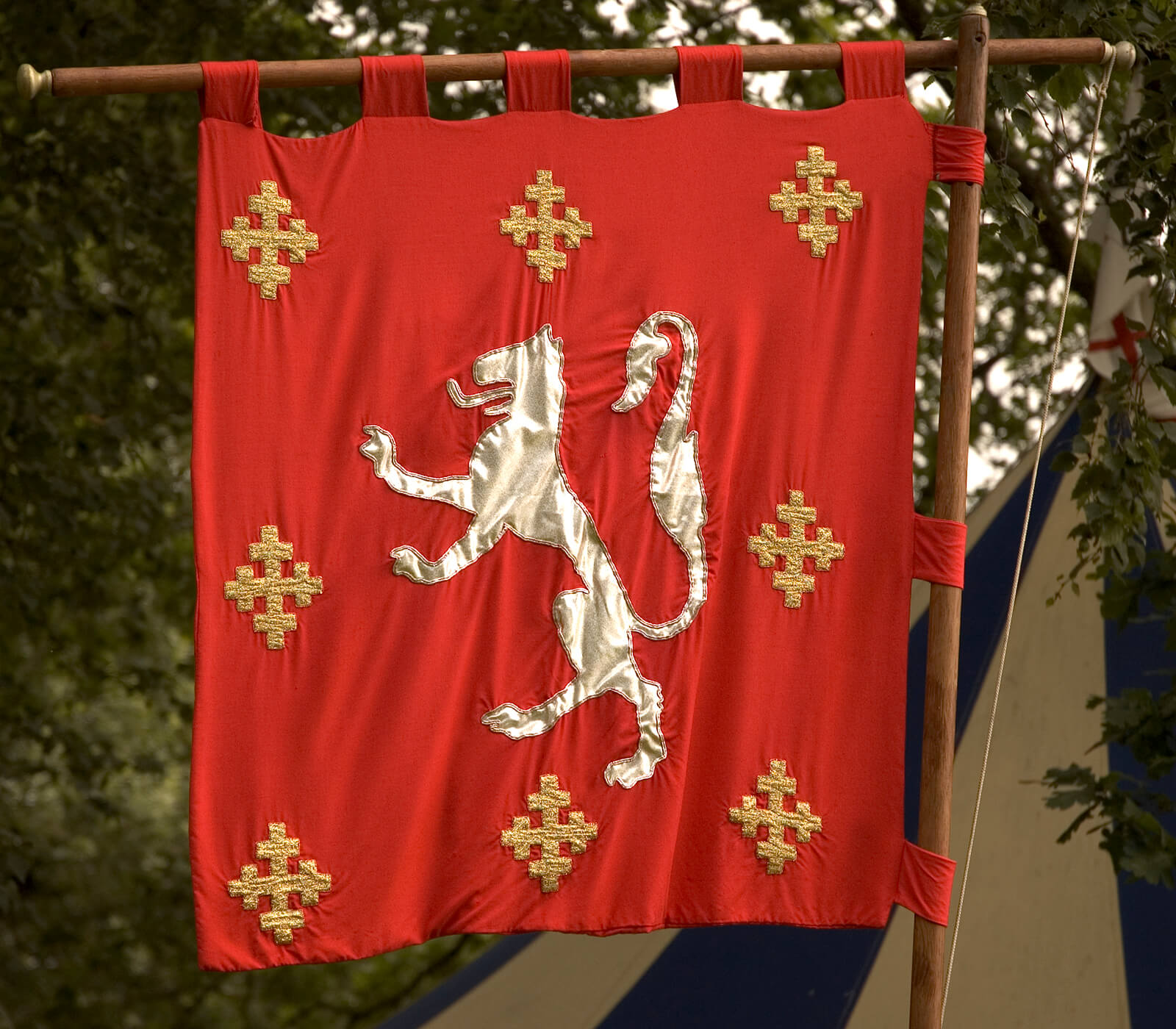 Decoding Heraldry: Understanding 21 Key Symbols