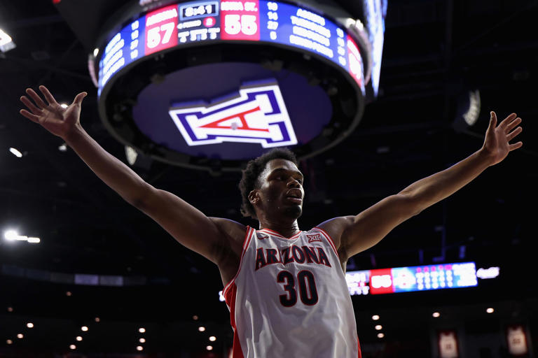 Arizona's Tobe Awaka gains recognition before all-Wildcat showdown vs ...