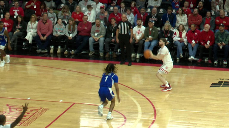 Peoria’s Connor Dillon closing basketball career where he started it