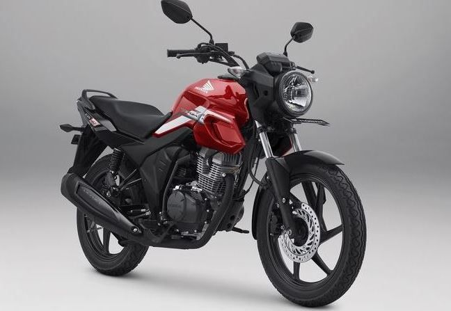 Iritnya Tembus 43 Km/Liter, Segini Harga Honda CB Termurah di Indonesia ...
