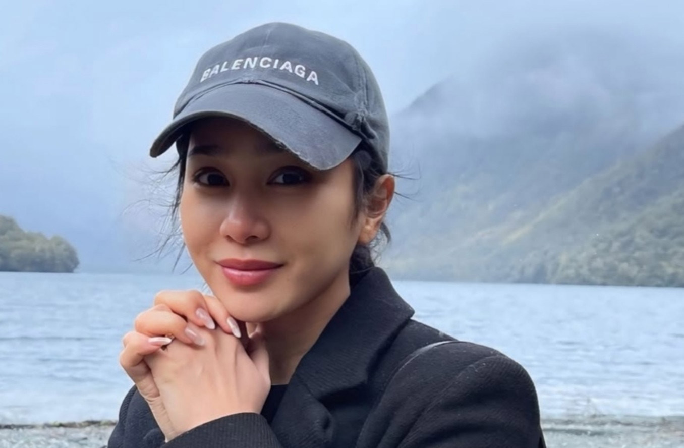 Bunga Zainal: Saya Belum Lihat Tersangka Pakai Baju Oranye Bunga Zainal: Saya Belum Lihat Tersangka Pakai Baju Oranye