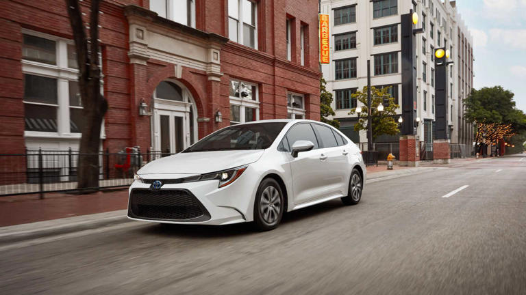 The hybrid sedan that makes fuel costs feel irrelevant