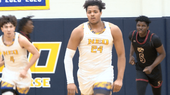 NEO Men’s Basketball advances to 10-0 at home with 90-89 win over Redlands.