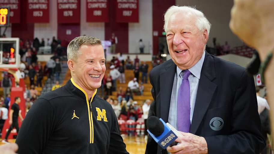 REPORT: New contract could be in the works for Michigan basketball's ...