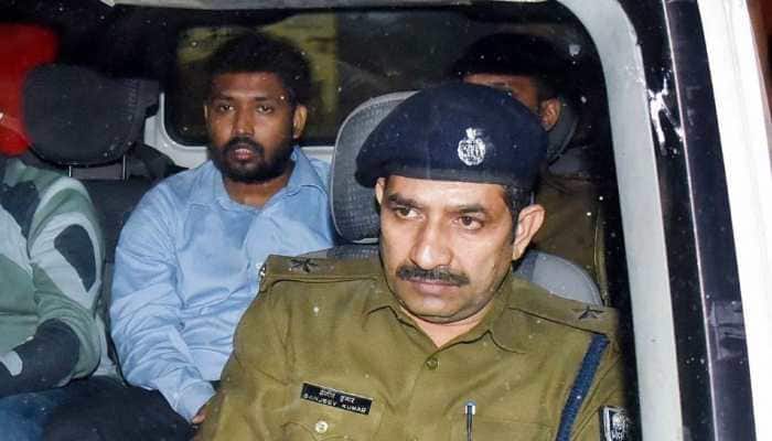 YouTuber Khan Sir Supports Bihar Students’ Demand For BPSC Re-Exam ...