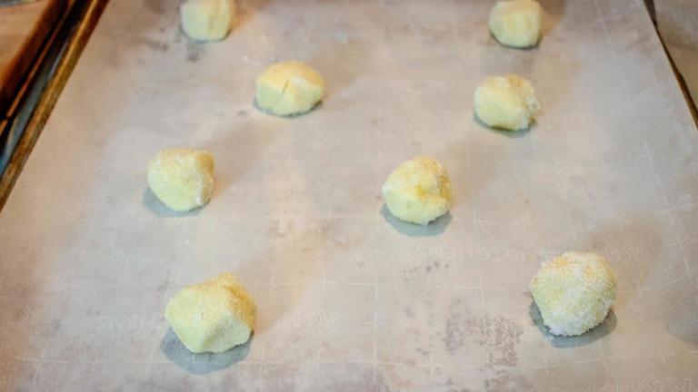 These Are Wonderful Cookies Kissed With Just The Right Amount Of Lemon ...