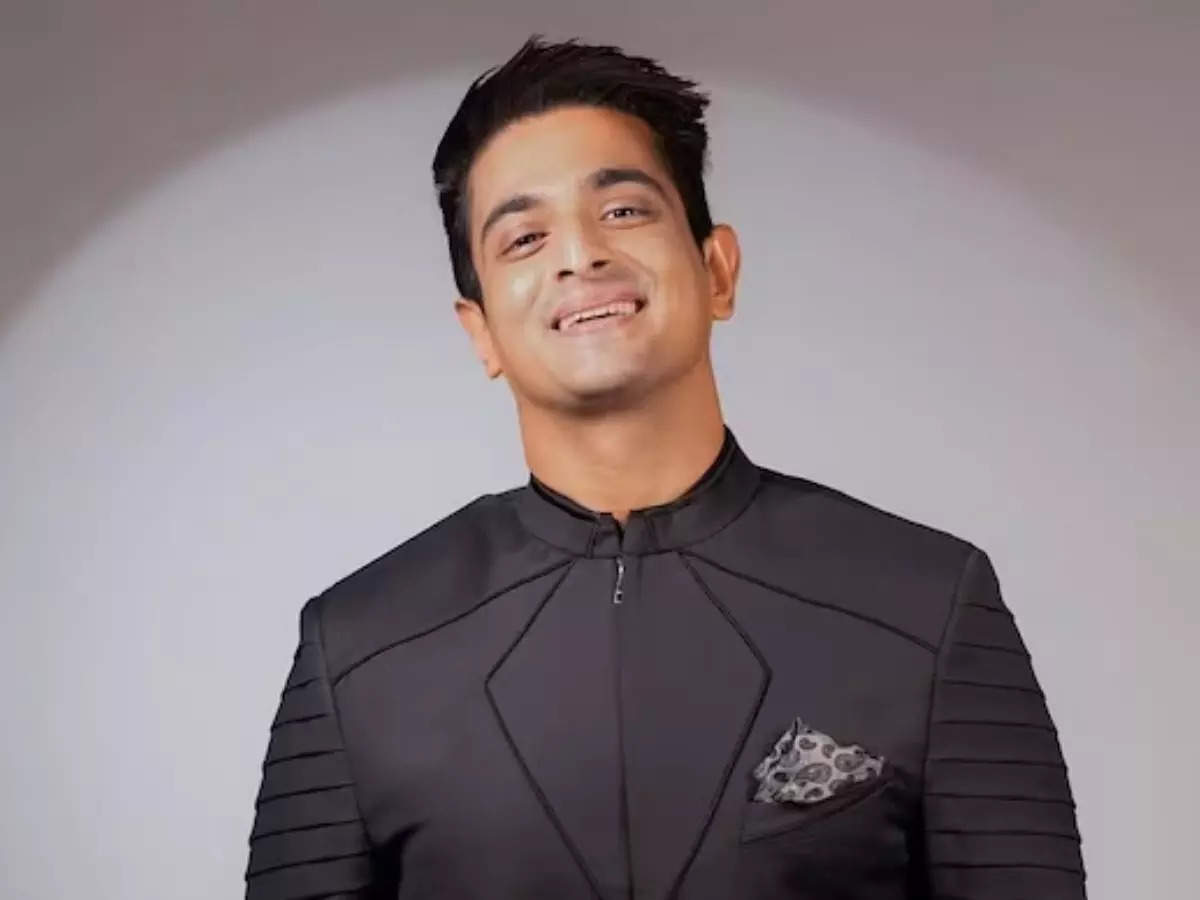 India's Got Latent row: Mumbai Police team reaches YouTuber Ranveer ...