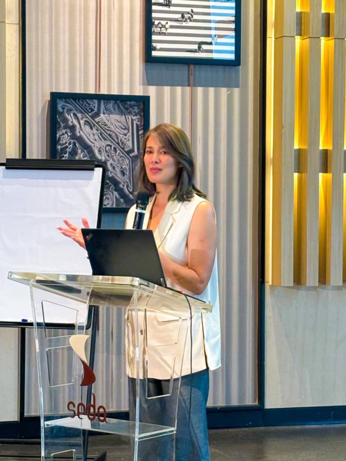 Angel Aquino pitches for heart care, health awareness