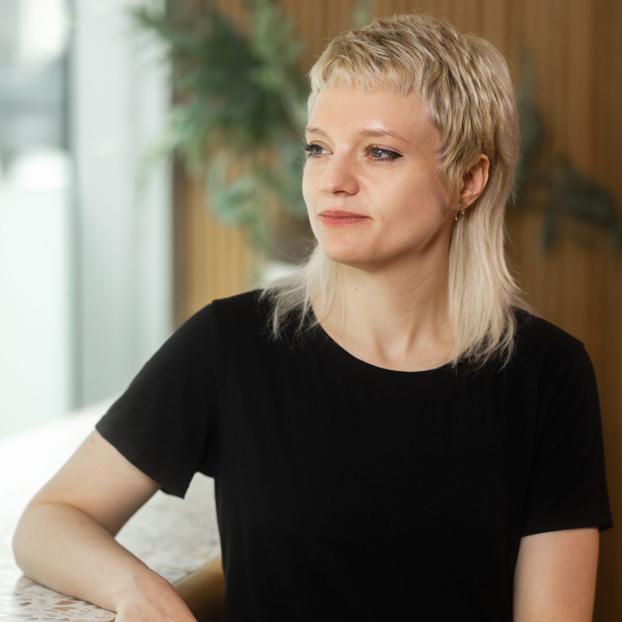 Why Do AI Chatbots Have Such a Hard Time Admitting ‘I Don’t Know’?