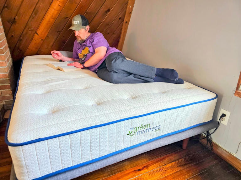These 8 mattresses prove $1,000 is all you need for amazing rest