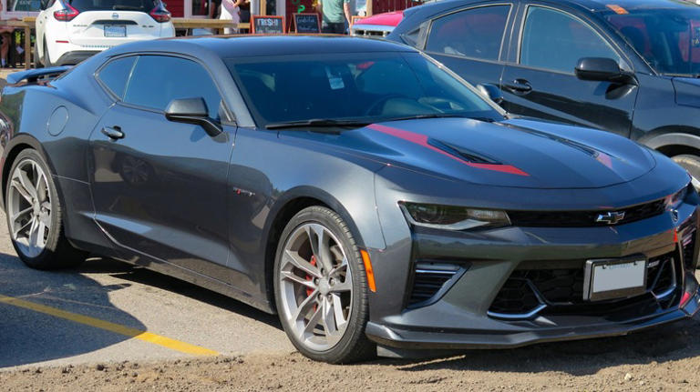 4 Sixth-Gen Chevrolet Camaros Equipped With A V8 Engine