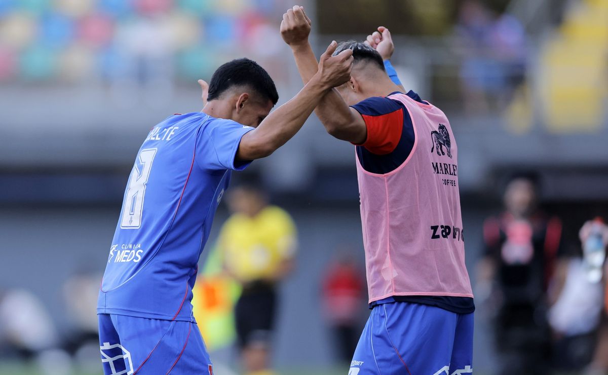 El histórico centenario Poblete explica la especial celebración con Hormazábal en la U de Chile