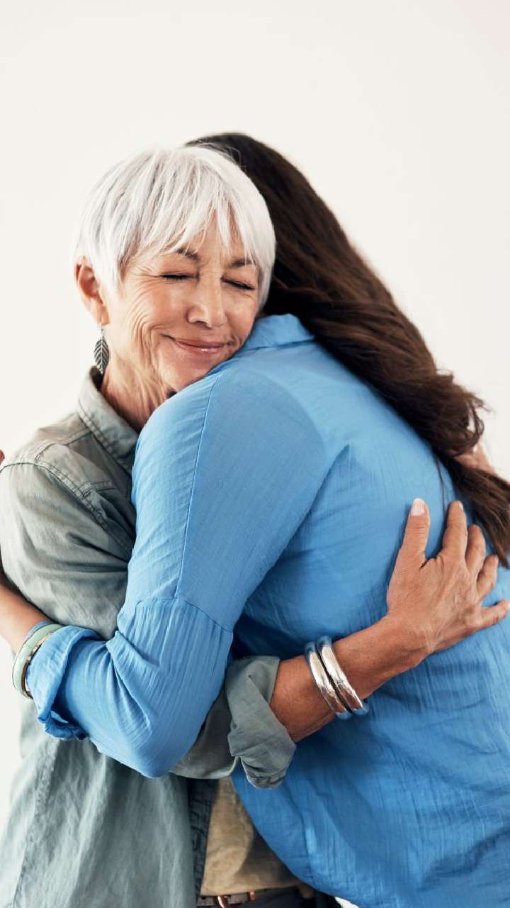Hug Day 2025: 6 Types Of Hugs With Their Deep Meanings