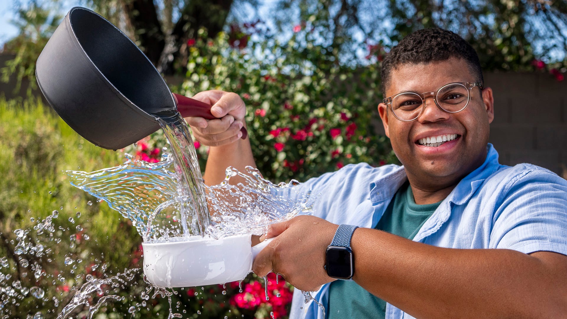 Learn how to pour liquids without making a mess in this video tutorial