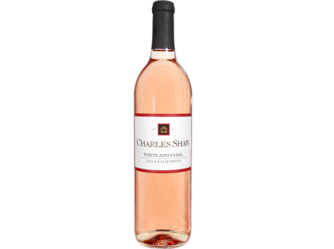 13 Romantic Trader Joe`s Wines Perfect for Valentine`s