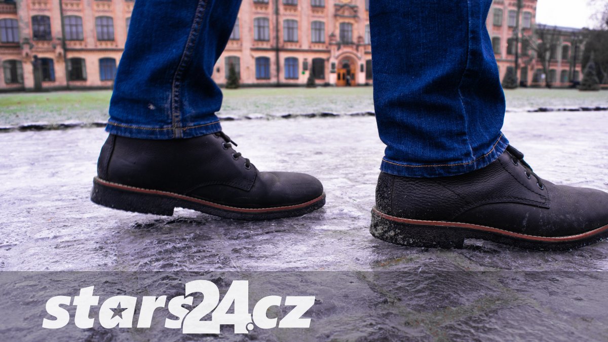 Zrádné počasí se přesouvá jinam! Platí nové varování před ledovkou v Česku