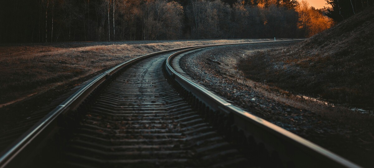 Vance Visits East Palestine, Promising to Be 'Honest and Transparent ...