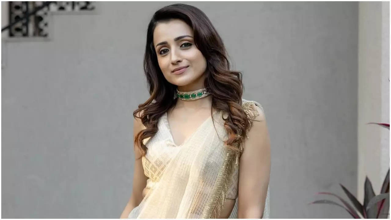 Trisha Krishnan reveals her X account got hacked; warns fans against posts