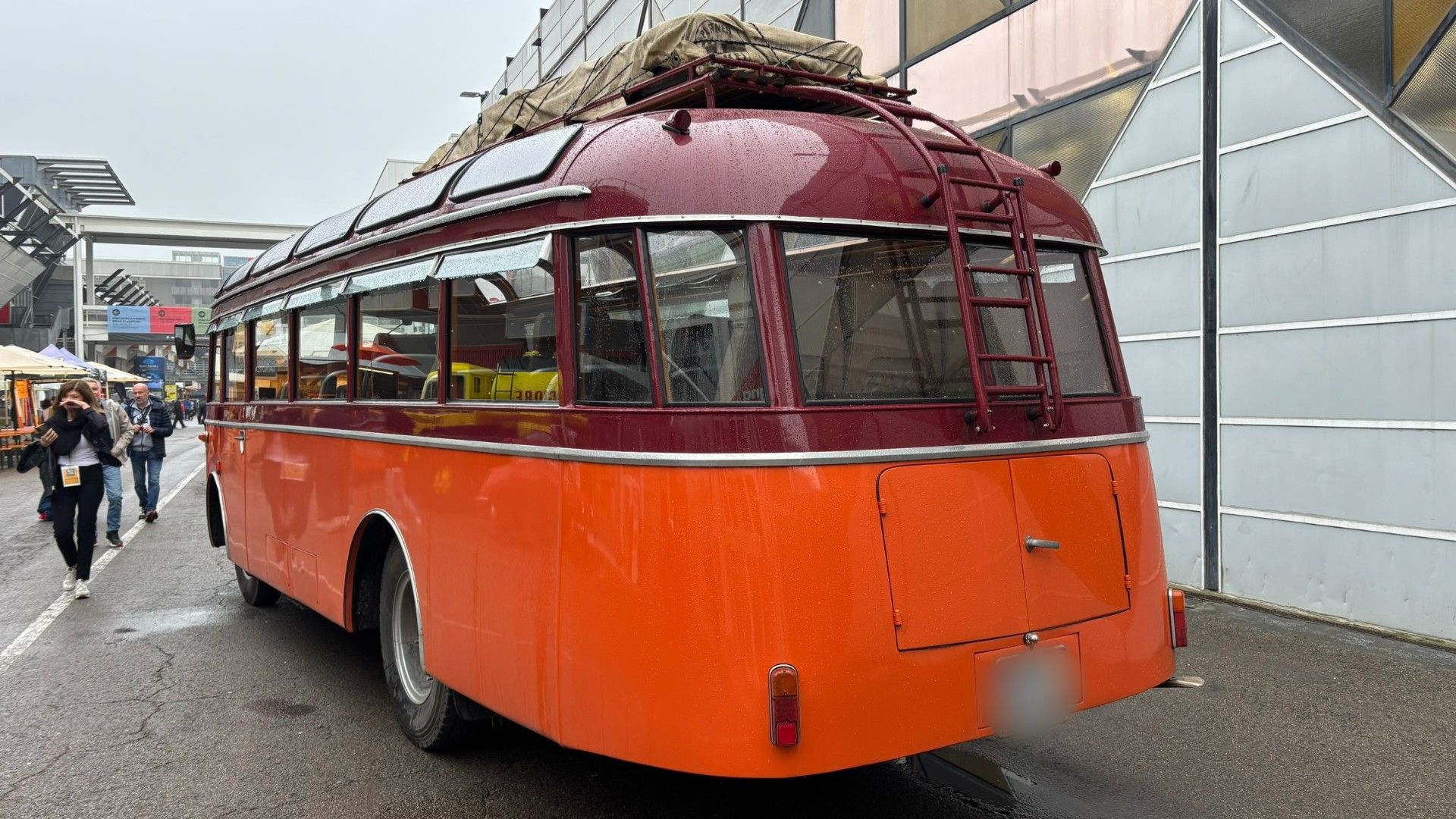 Viaggio nel tempo con questo enorme Fiat 626 RNL. Le foto