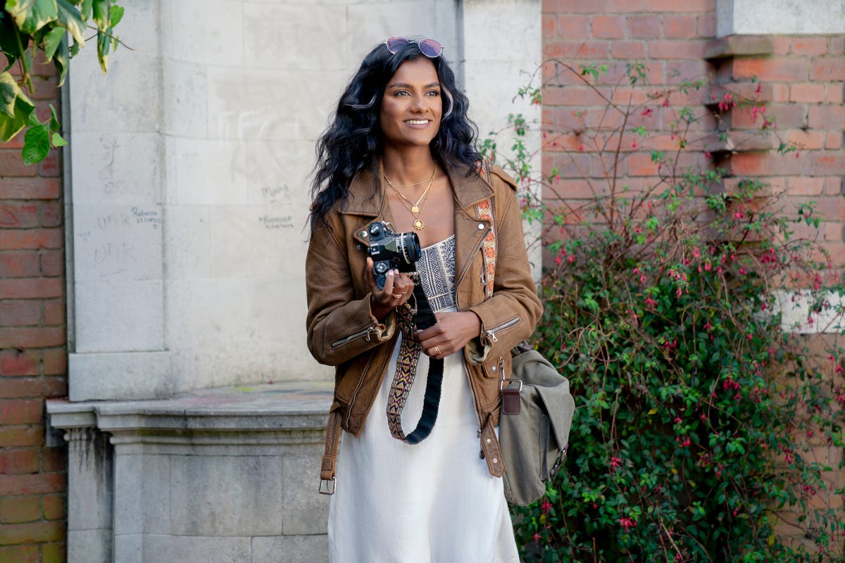 First look at Bridgerton's Simone Ashley in new British rom-com trailer