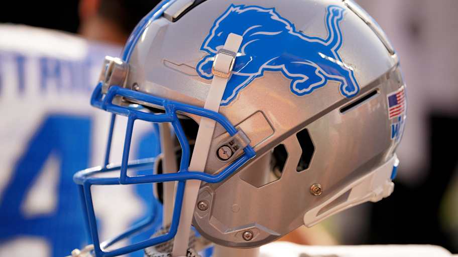 Report: Lions Hiring Tyler Roehl as Offensive Assistant